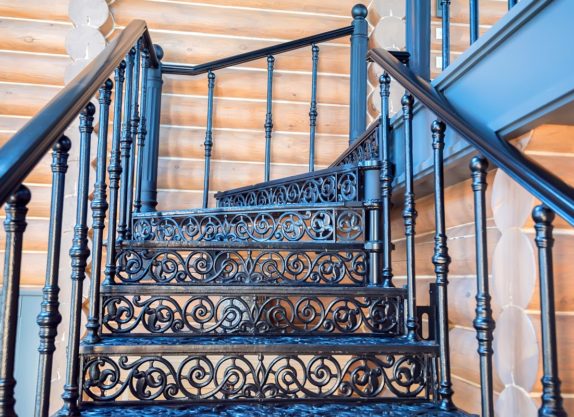 Claves para elegir el material de tu baranda - Estilo y Decoración